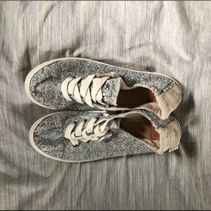 Roxy | Shoes | Roxy Shoes | Poshmark